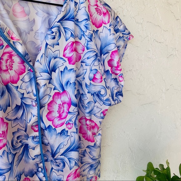 Vintage | Tops | Vintage Vsco Crop Lilac Pink Floral Silk Crop Top ...